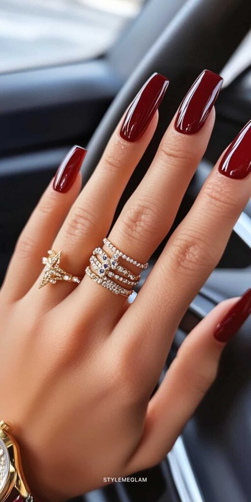 31 Popular Fall Nail Ideas that Scream Cozy Autumn Vibes