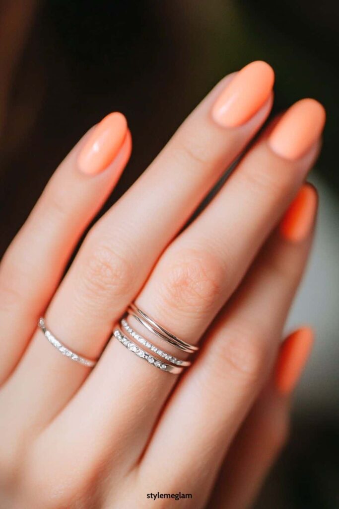 35 August Nail Ideas & Colors (Late Summer Nails)