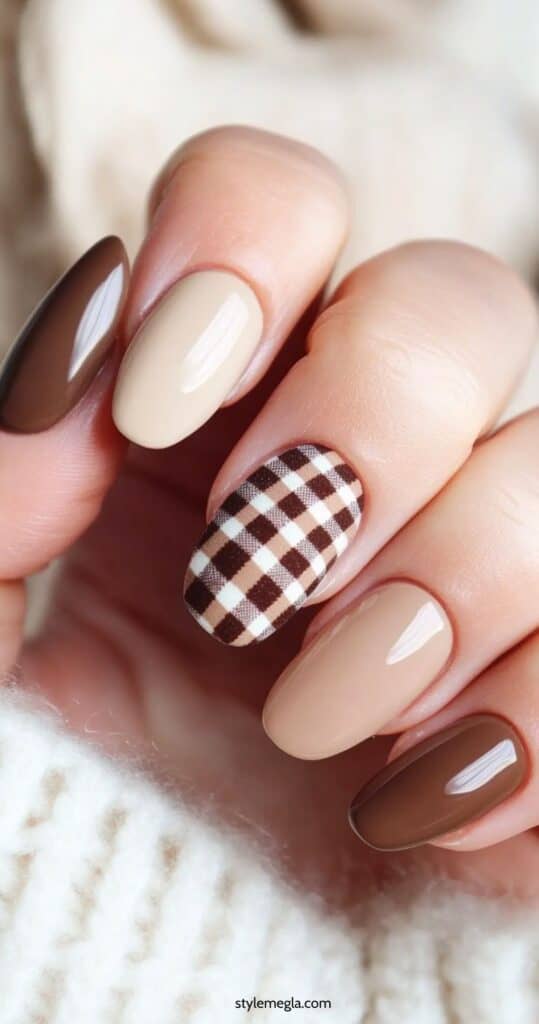 Trendy November Nails to Try This Fall Season