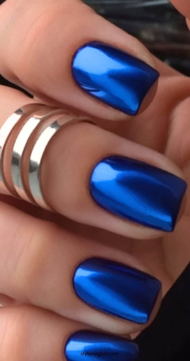 13 Classy & Chic New Year's Eve Nails to Copy