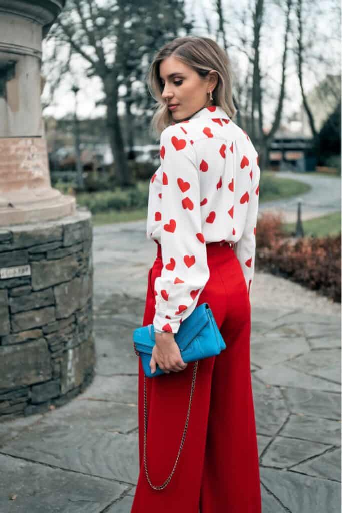 35 Cute Valentine's Day Outfit Ideas: Casual & Dressy