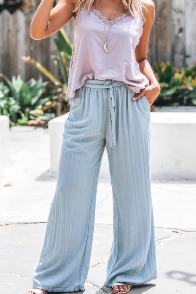 48 Popular Beach Outfits for Women for Your Summer Vacay