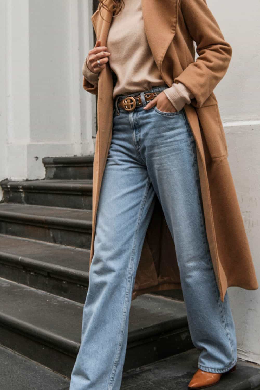 15 Stylish Jeans Outfits You Can Wear All Season