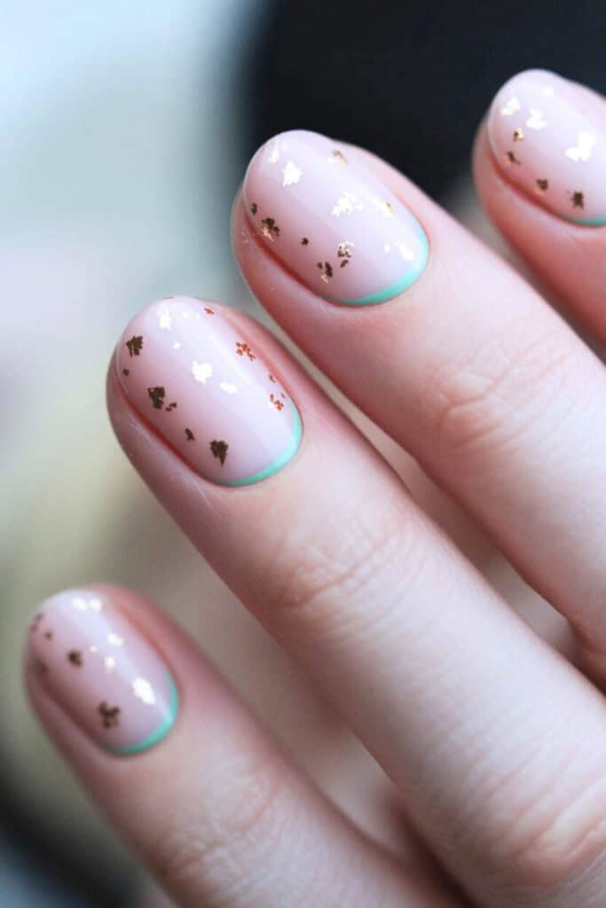 31 Favorite Neutral Fall Nails for Autumn