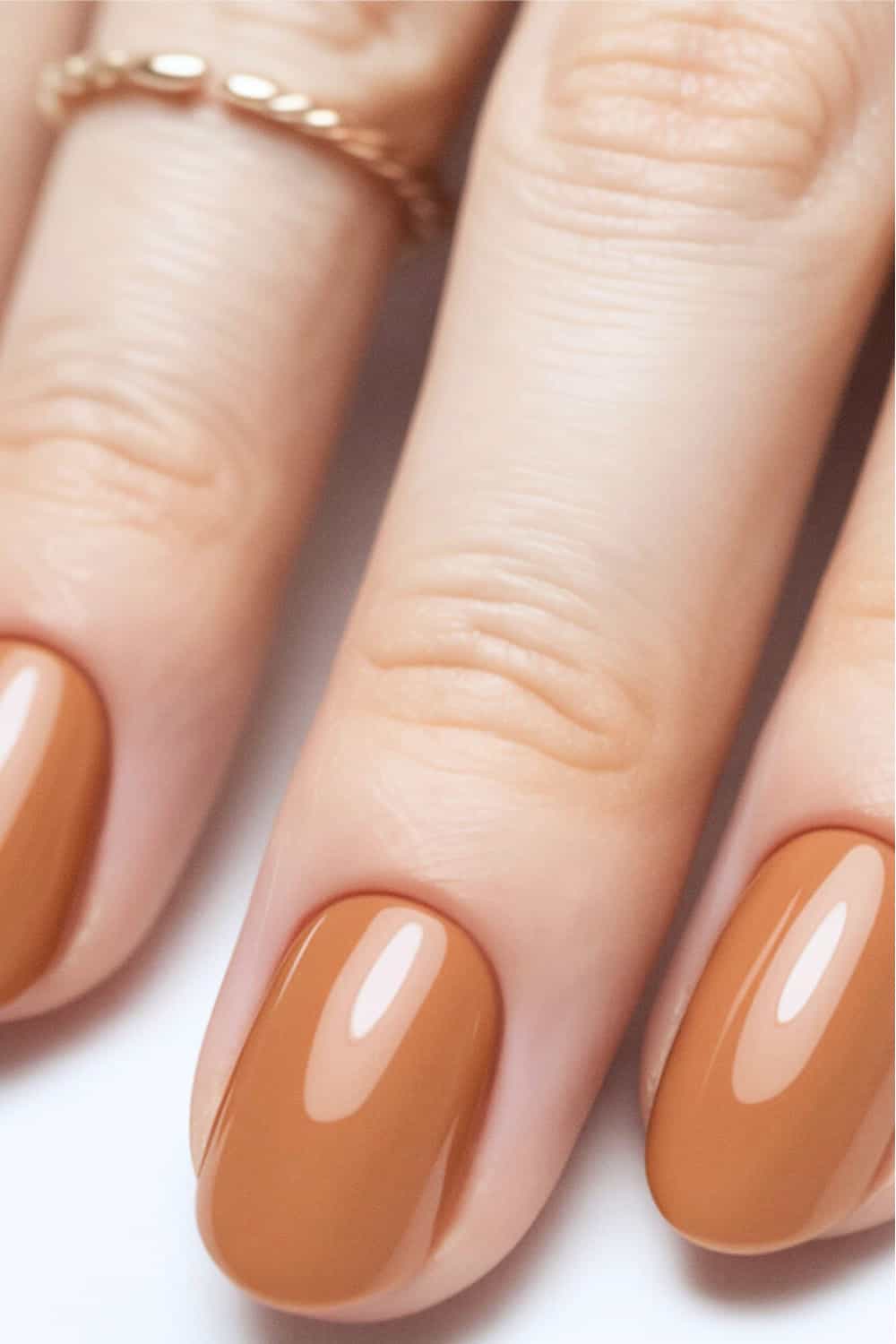 31 Favorite Neutral Fall Nails for Autumn