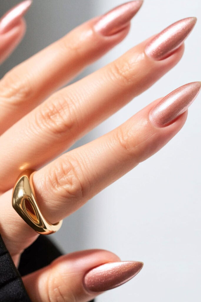 31 Favorite Neutral Fall Nails for Autumn