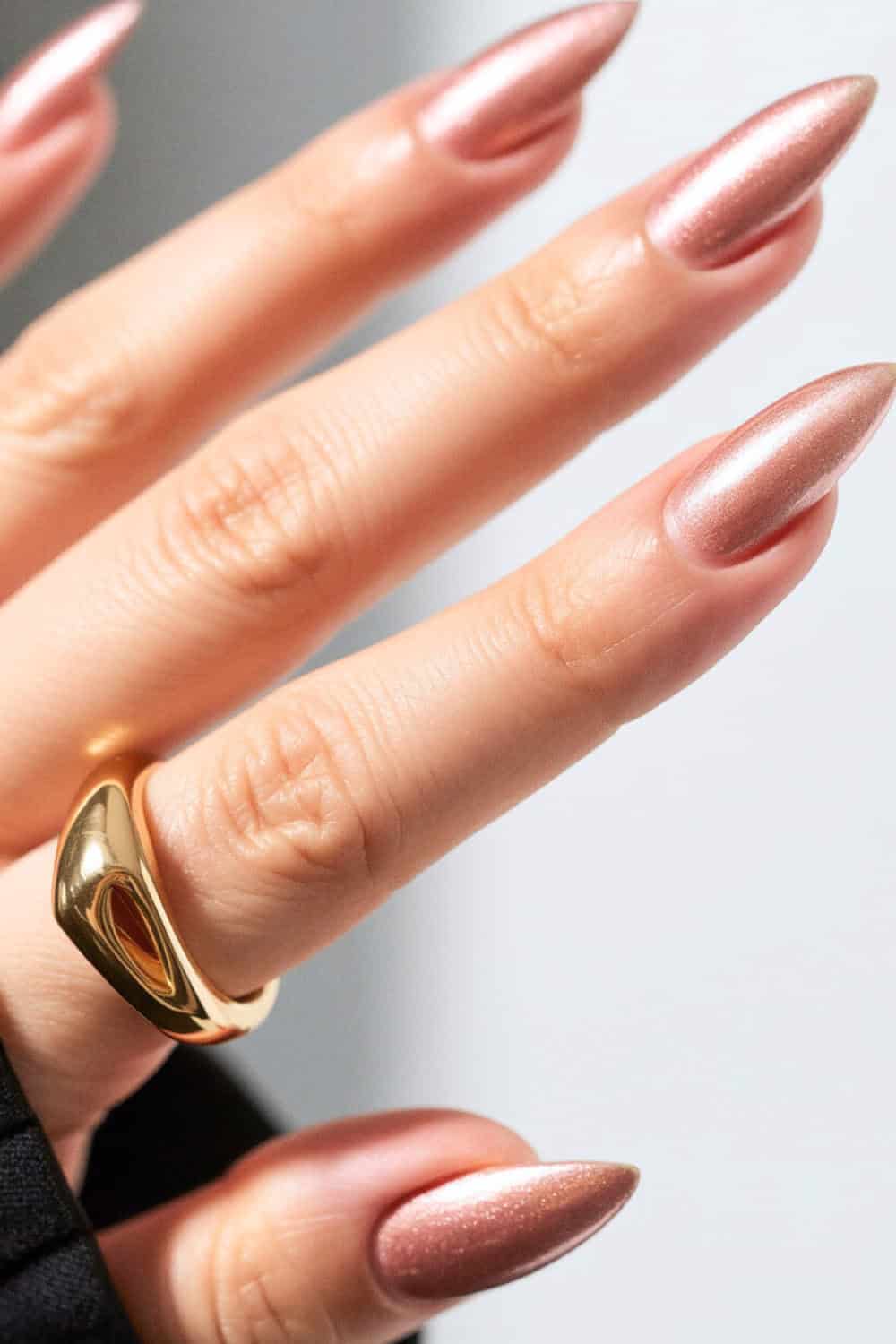 31 Favorite Neutral Fall Nails for Autumn