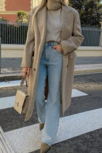 32 Cute & Chic Winter Outfits for the Cold