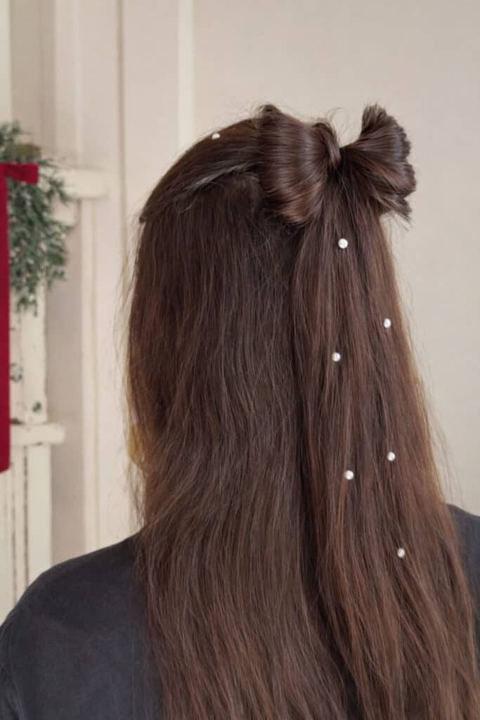 31 Chic Holiday Hairstyles for Christmas Parties